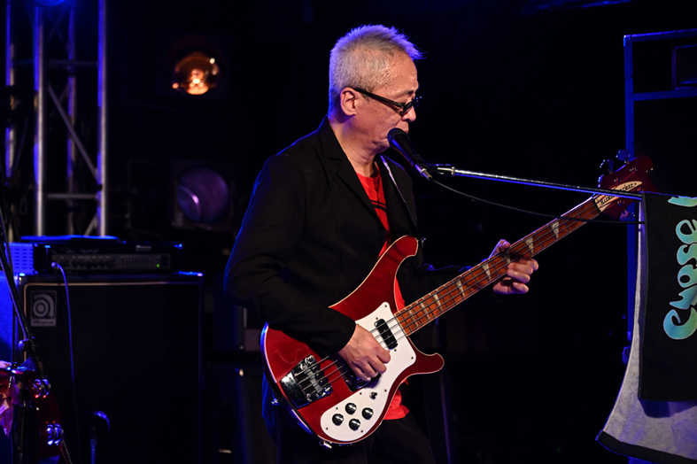 YES Tribute Band「はぁい」